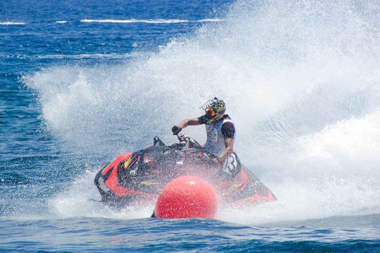 How Fast do Jet Skis Go? [Jet Ski Top Speed Chart] – PowerSportsGuide