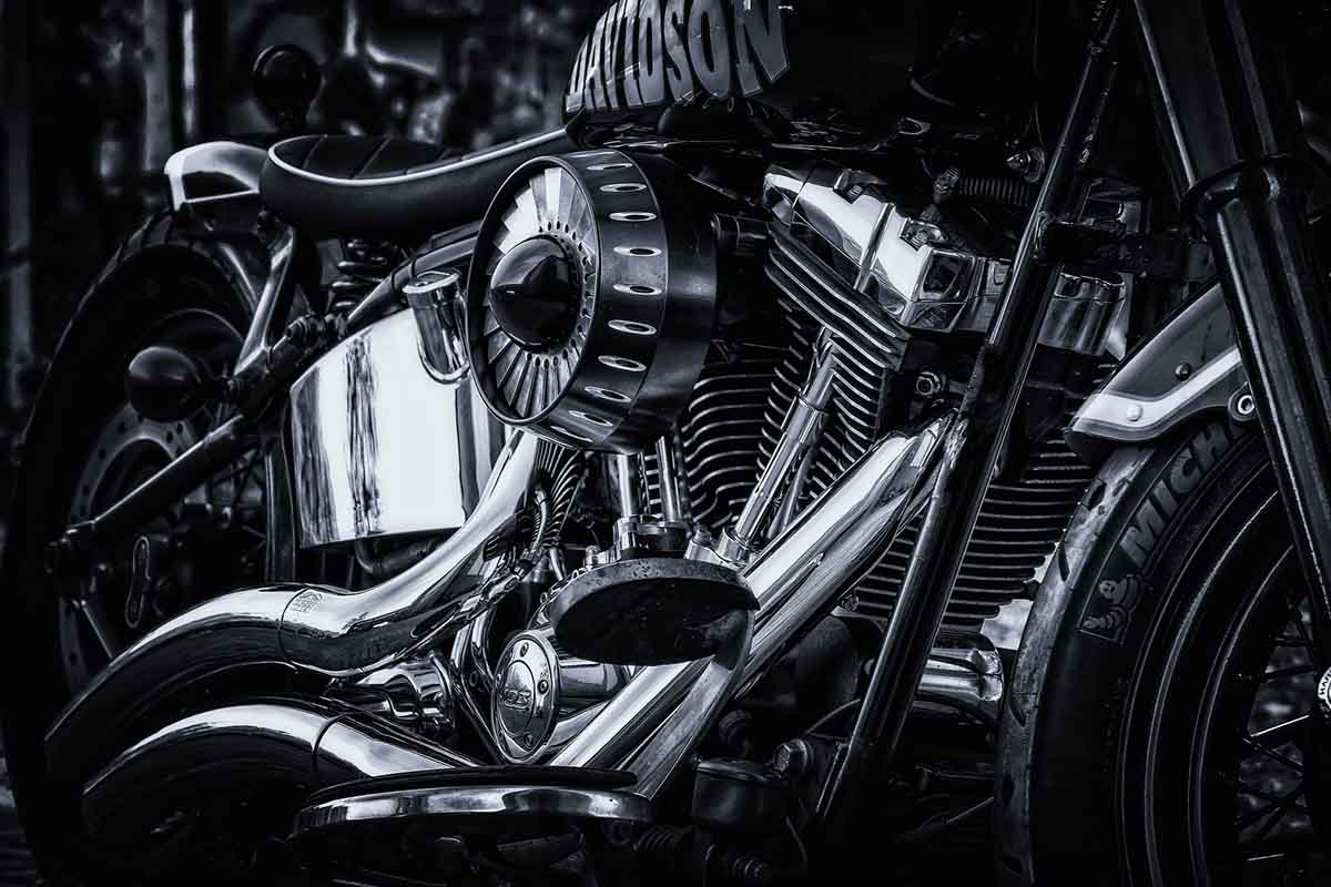 10 Different Types of Motorcycle Engines Explained [Video ...