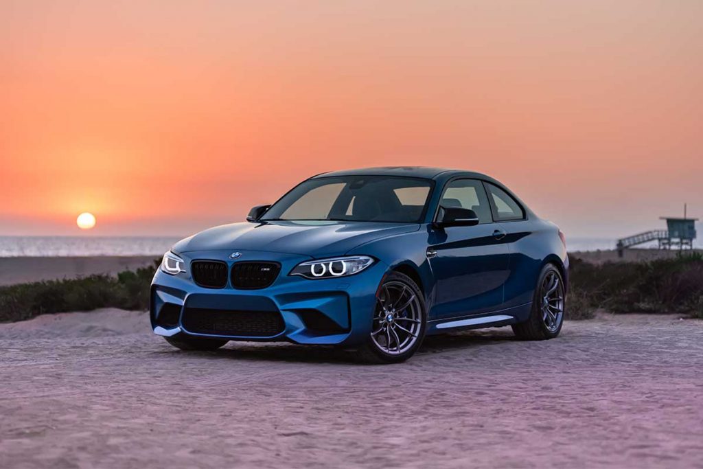 What is the Acceleration of a BMW? [BMW 0-60 Chart] – PowerSportsGuide